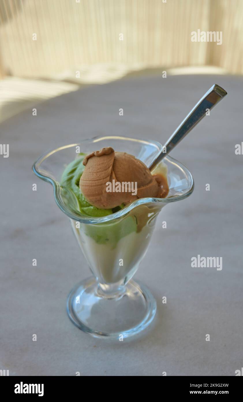 Sweat ice cream hi-res stock photography and images - Alamy