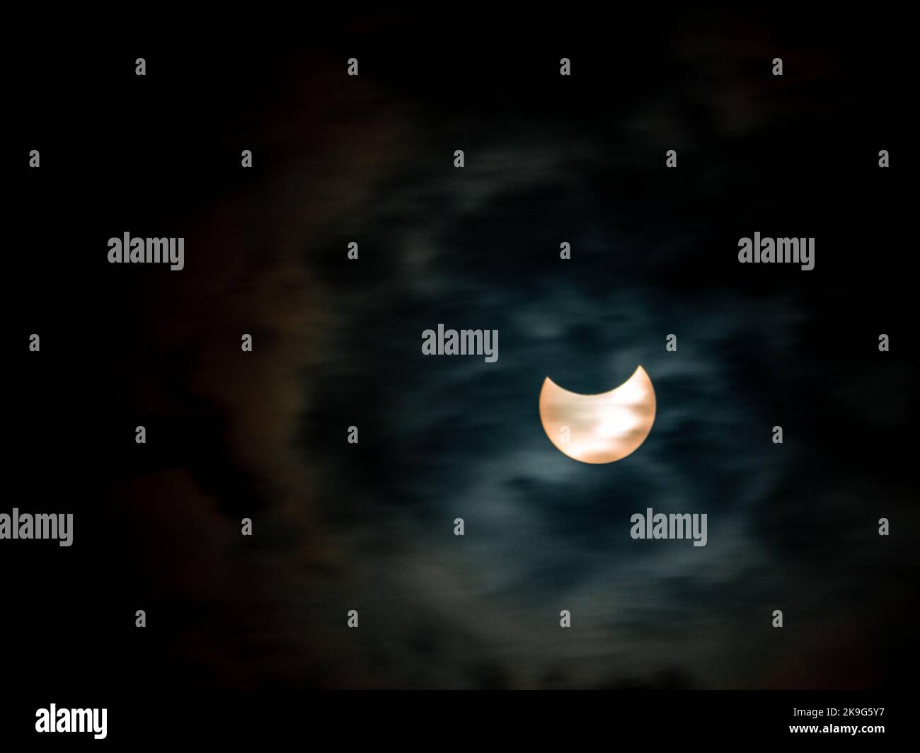 25 october 2022, solar eclipse, bucharest Stock Photo - Alamy
