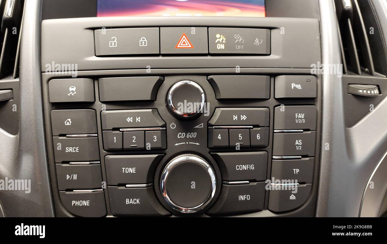 Opel Astra Sports Tourer 2016 car interior view inside cockpit ...