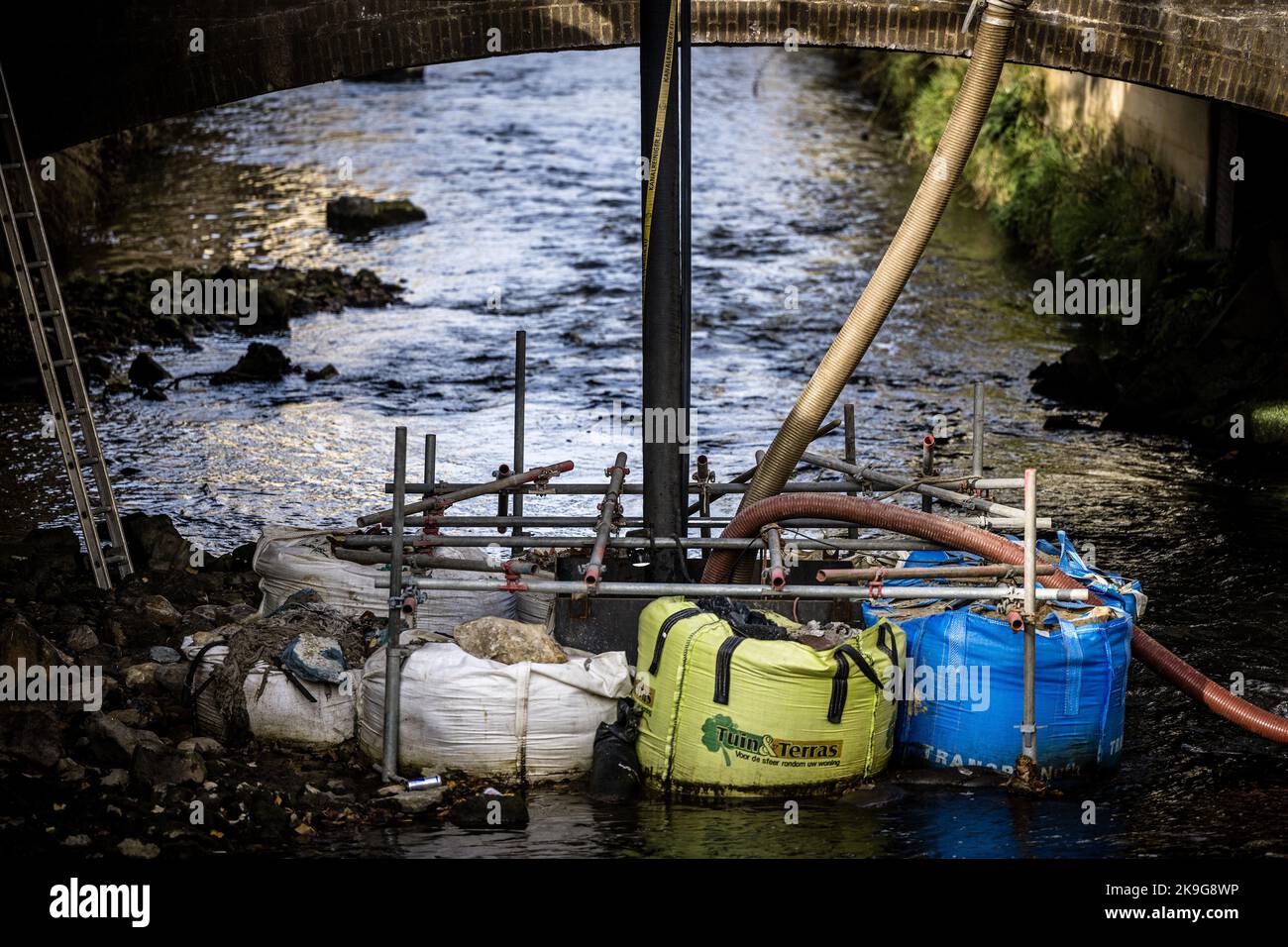 2022-10-28 11:42:14 VALKENBURG - Restoration of the Klein Geul at the ...