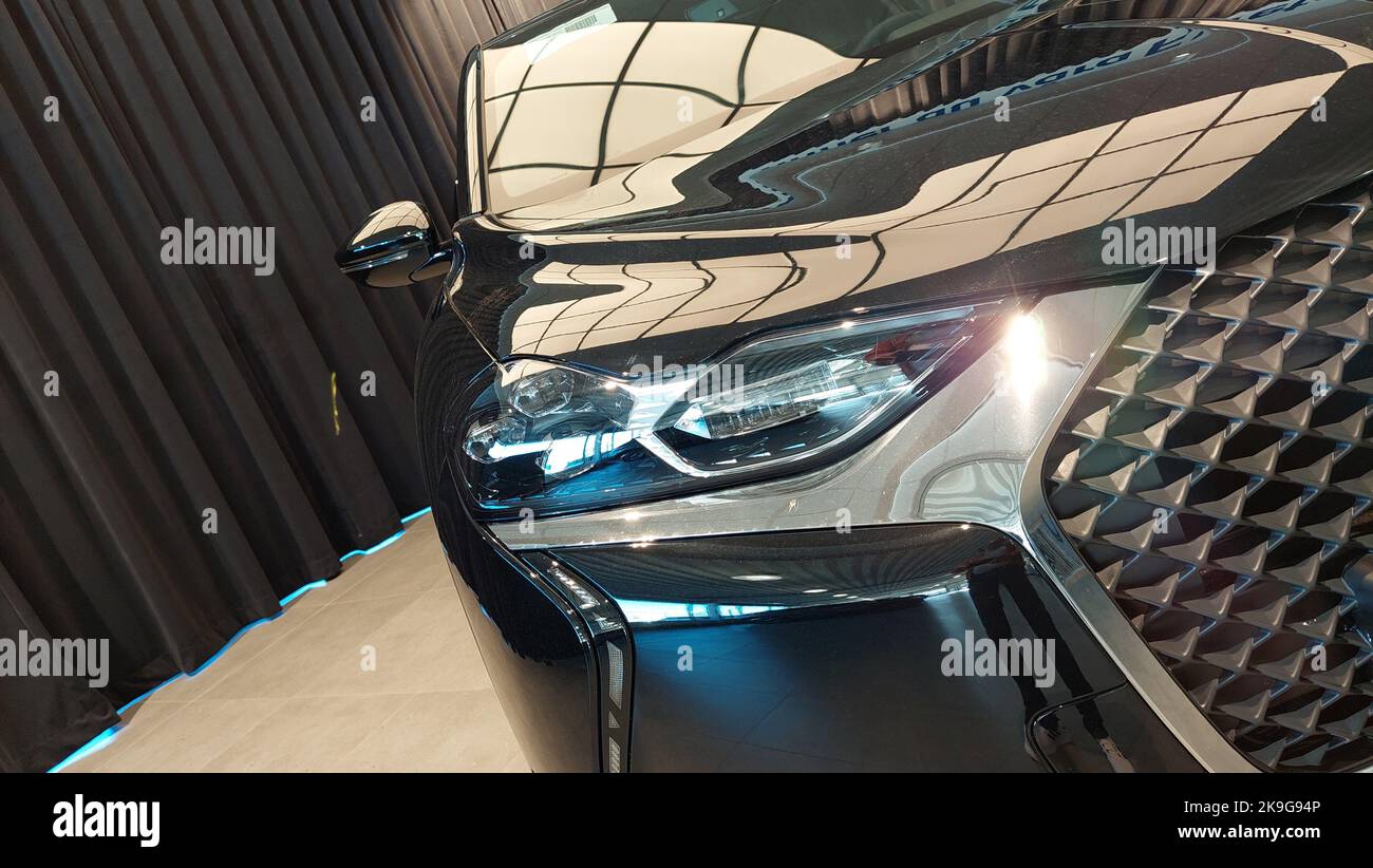 Ds DS3 Crossback 2022 2023 inside showroom car dealership Stock Photo ...