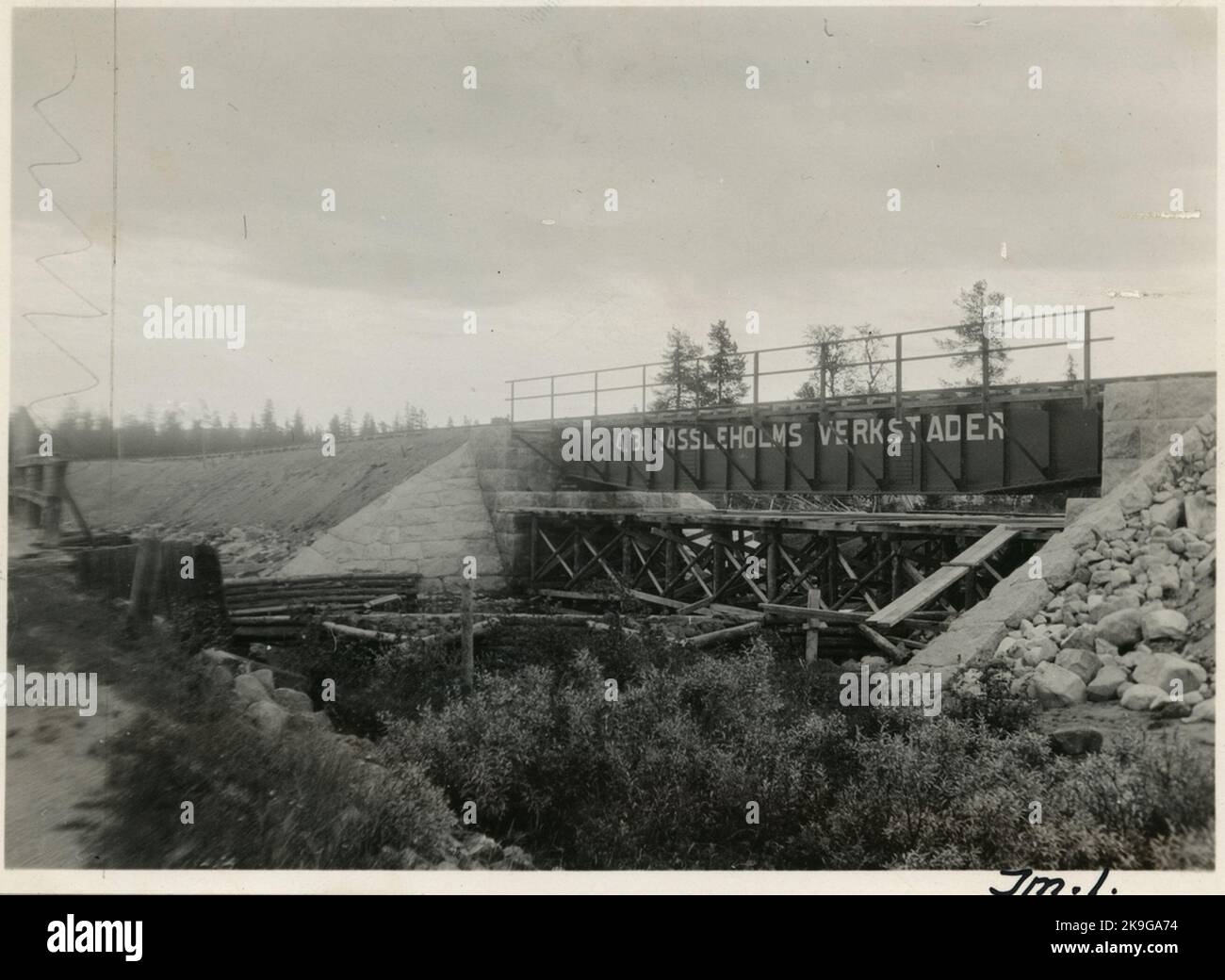 Railway bridge over the Svärdälven. The bridges that were built over ...
