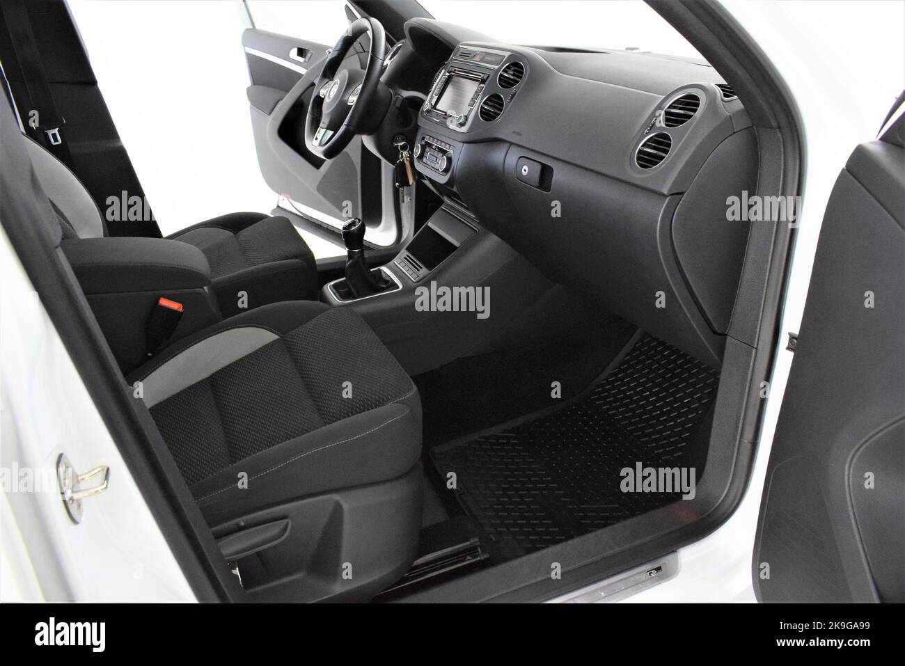 Volkswagen Tiguan 2015 1.4 TSI car exterior interior view front back ...