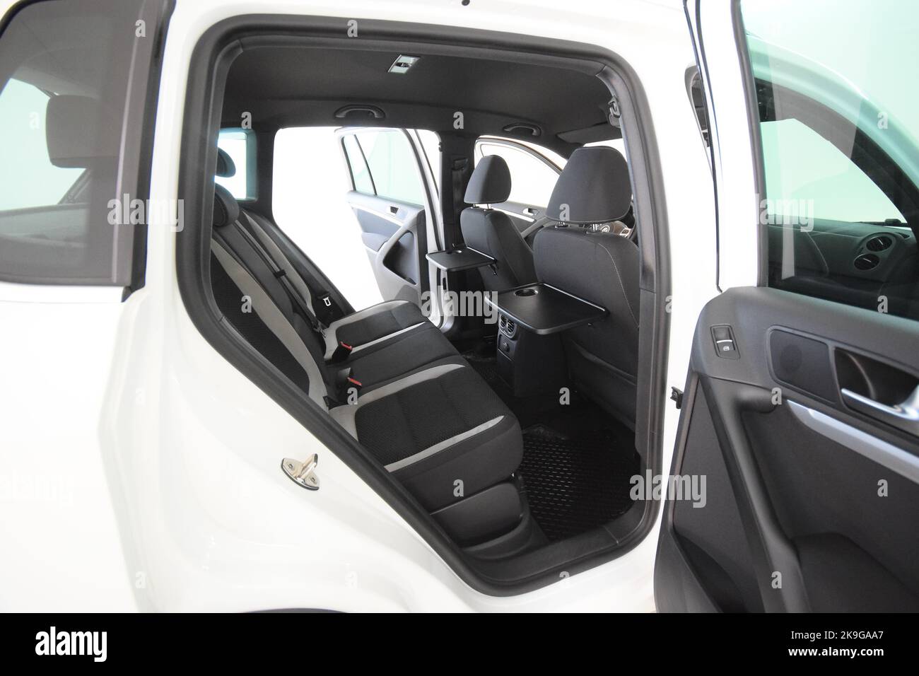Volkswagen Tiguan 2015 1.4 TSI car exterior interior view front back ...