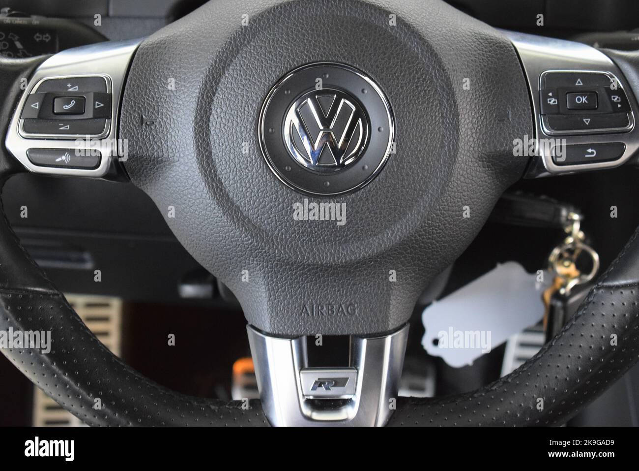 Volkswagen Tiguan 2015 1.4 TSI car exterior interior view front back ...