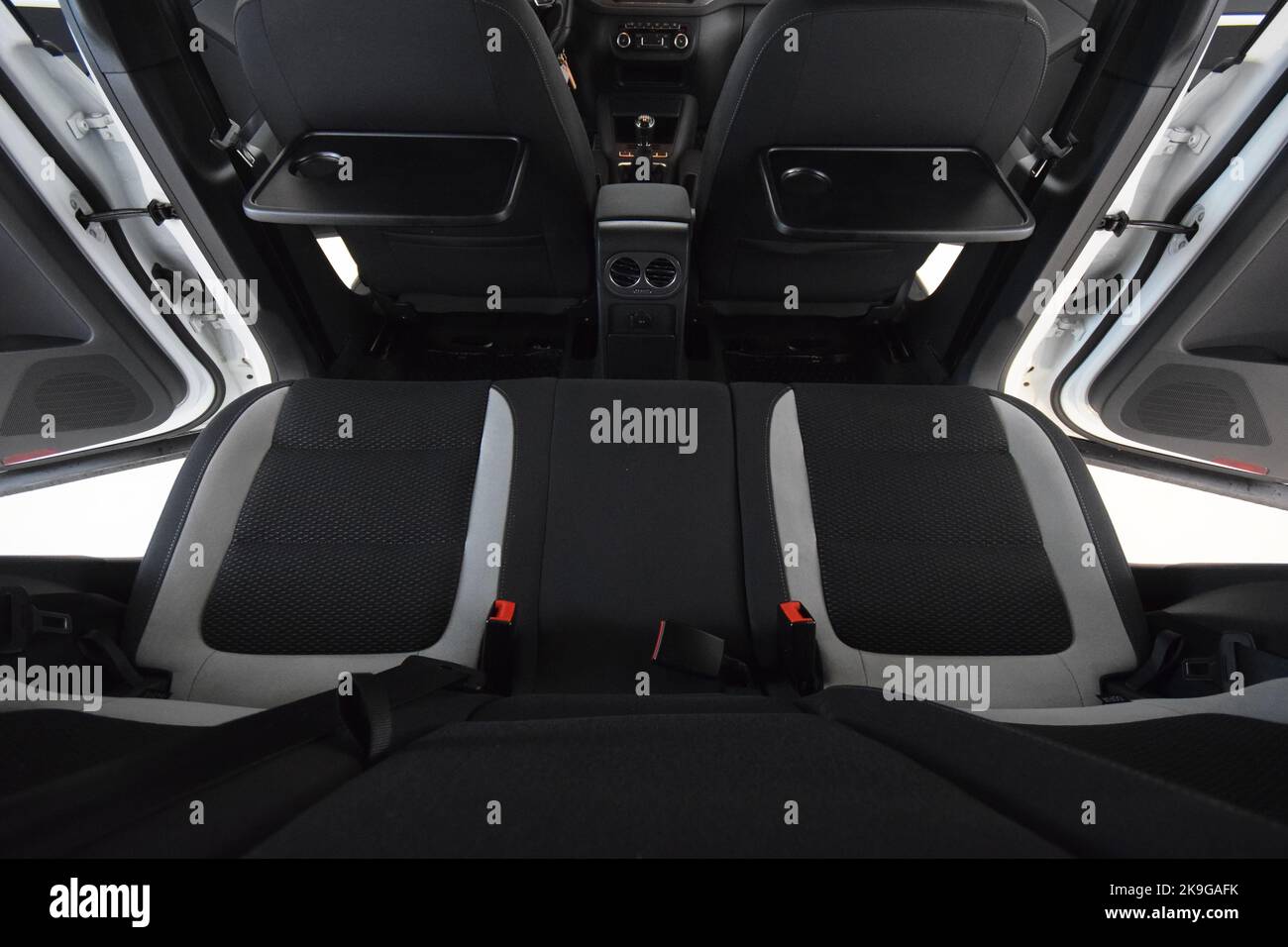 Volkswagen Tiguan 2015 1.4 TSI car exterior interior view front back ...