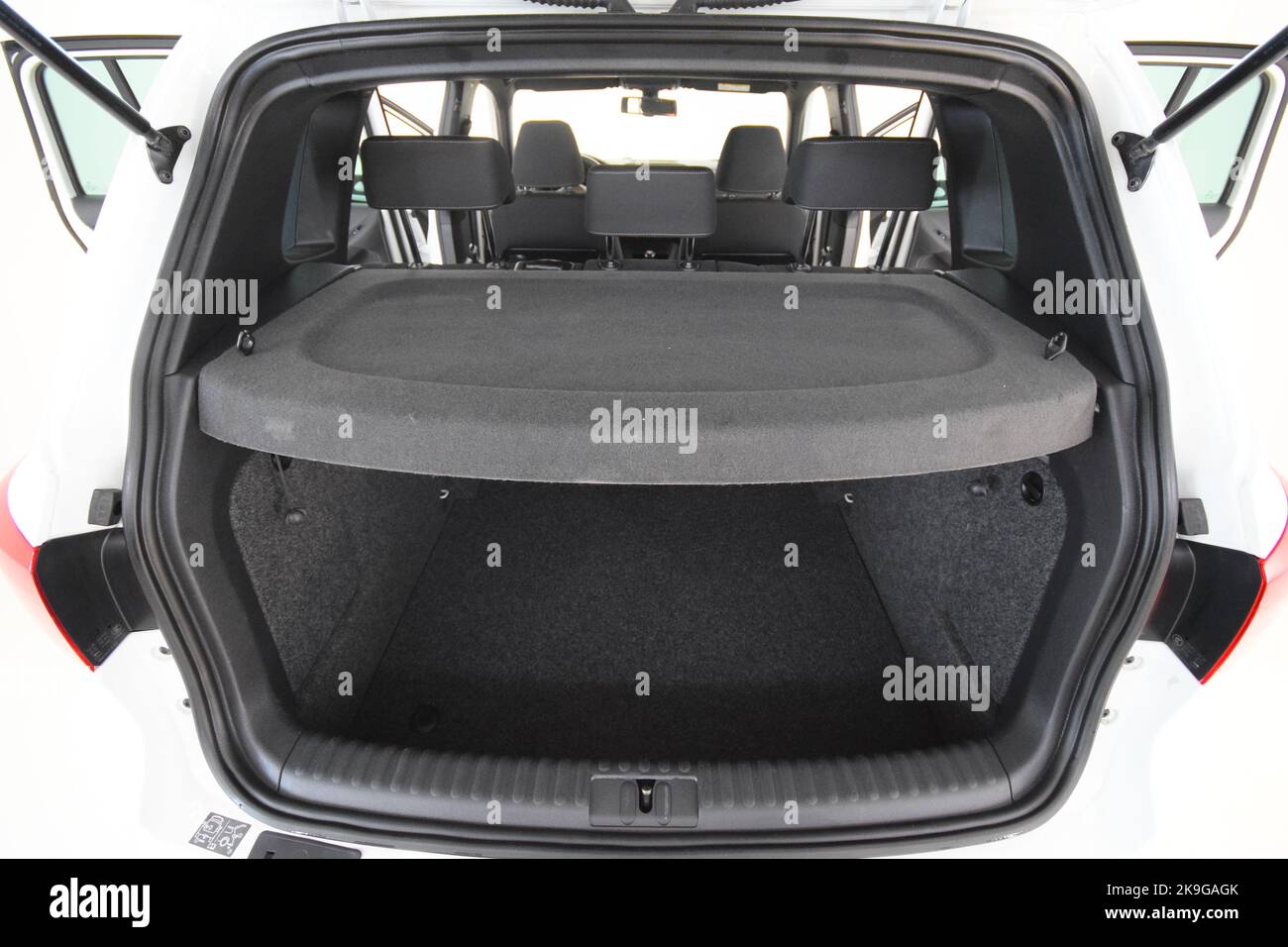 Volkswagen Tiguan 2015 1.4 TSI car exterior interior view front back ...