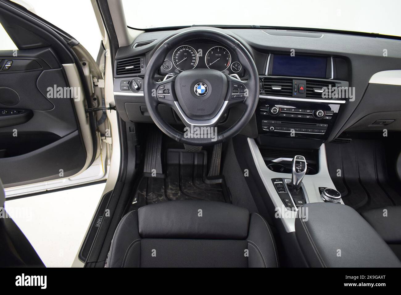 Bmw X4 2015 Interior Gallery: 2017 BMW X4 M40i Interior