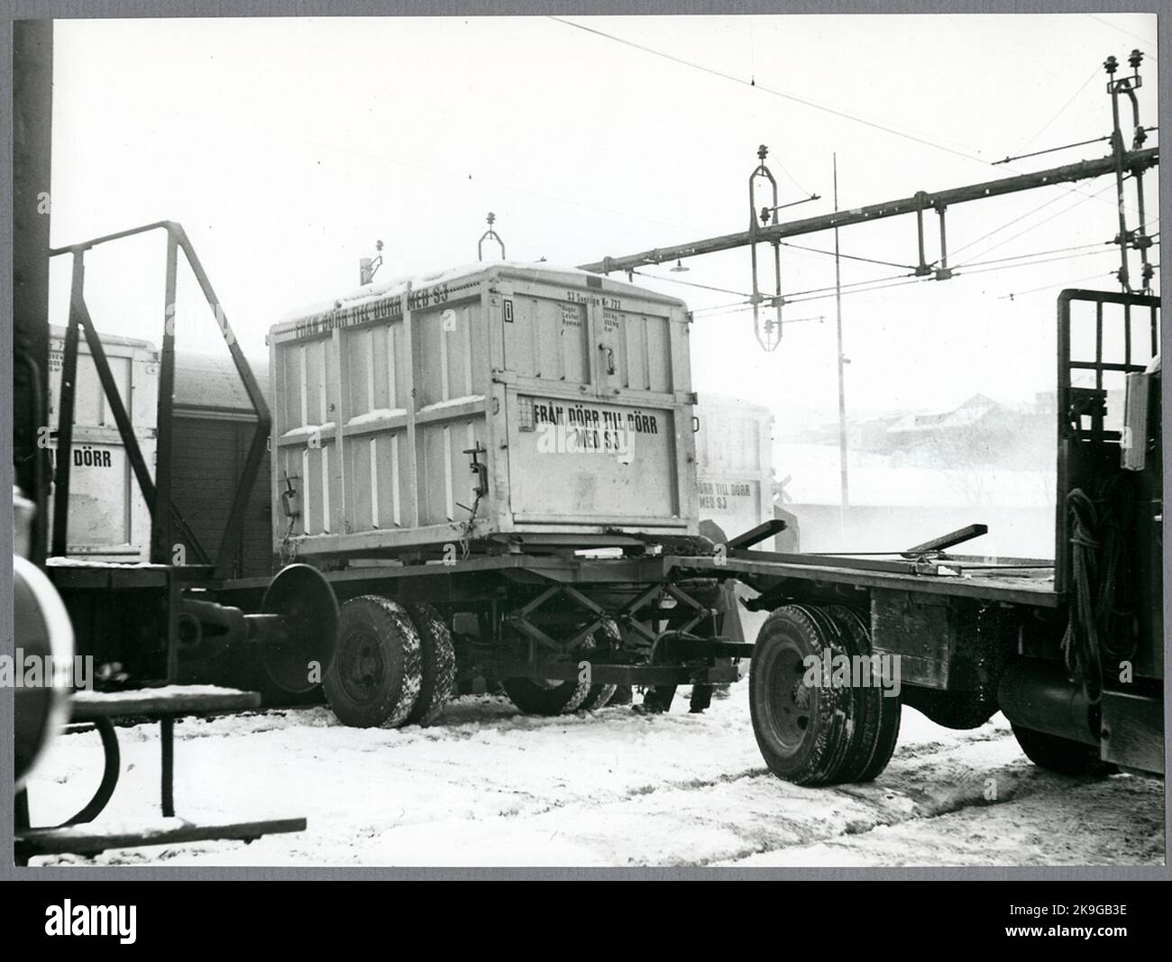 Transport of large containers Stock Photo - Alamy