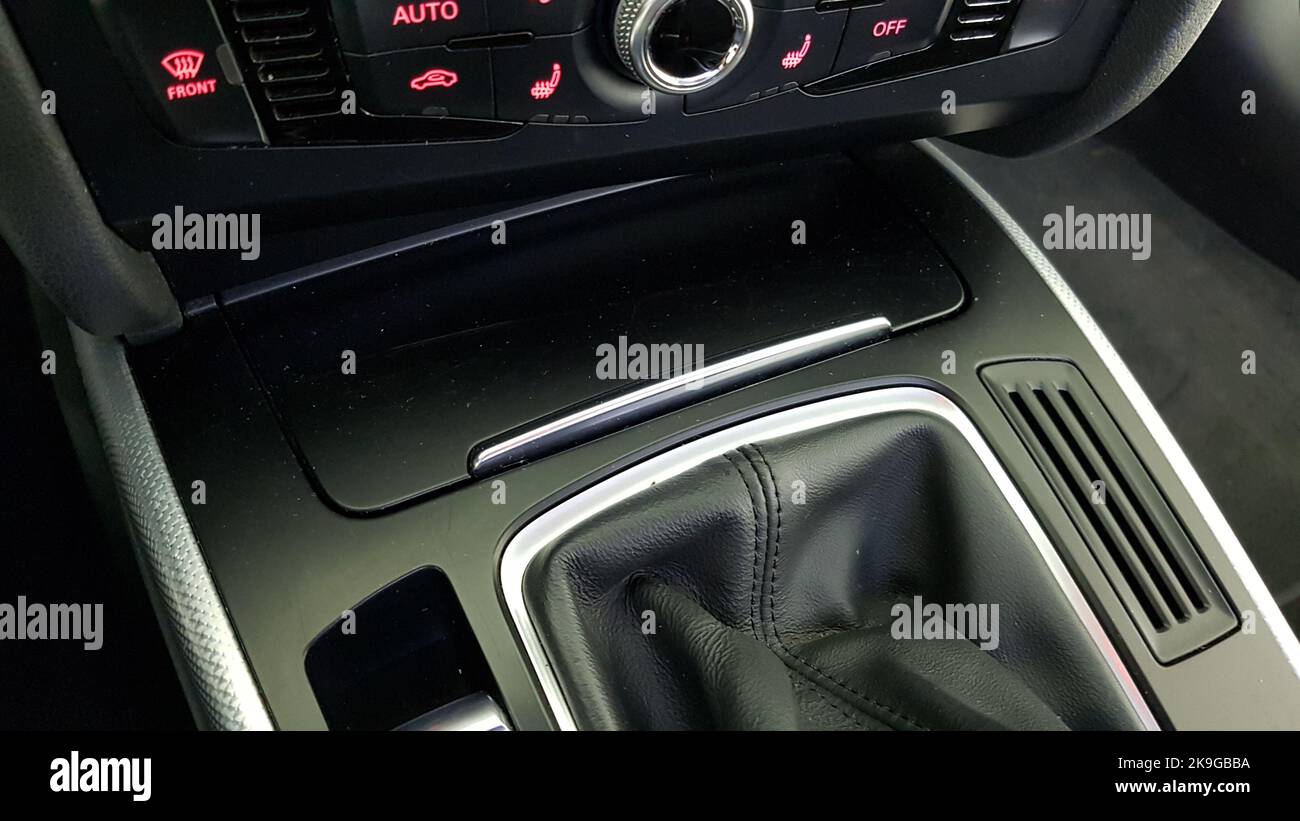 Audi A4 Avant 2013 car exterior interior view front back side view ...