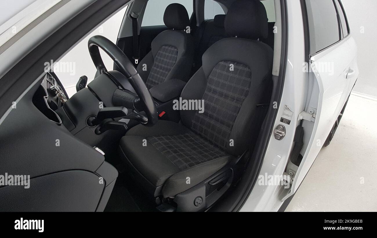 Audi A4 Avant 2013 car exterior interior view front back side view ...