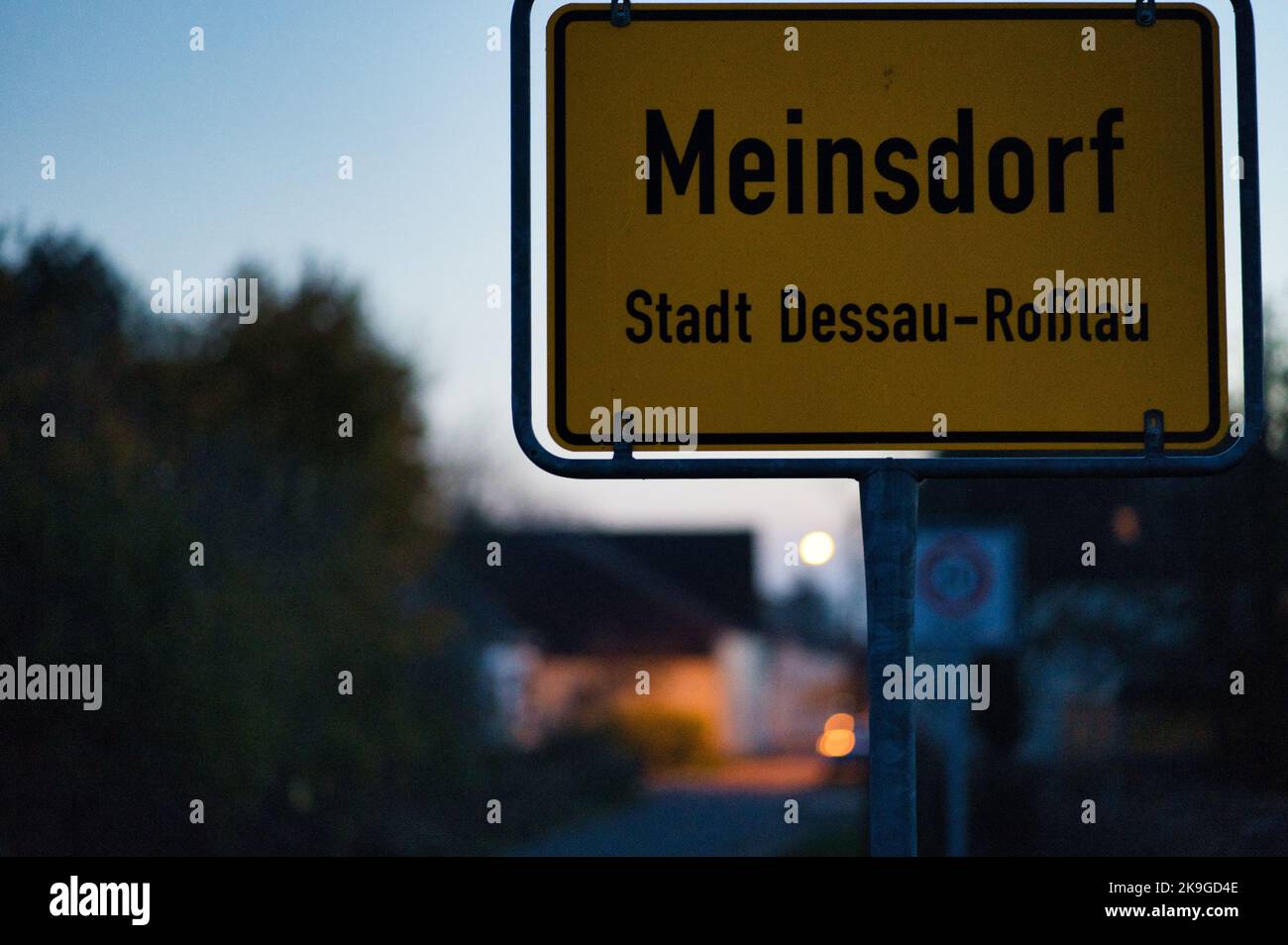 german city entrance sign from Meinsdorf during dawn Stock Photo - Alamy