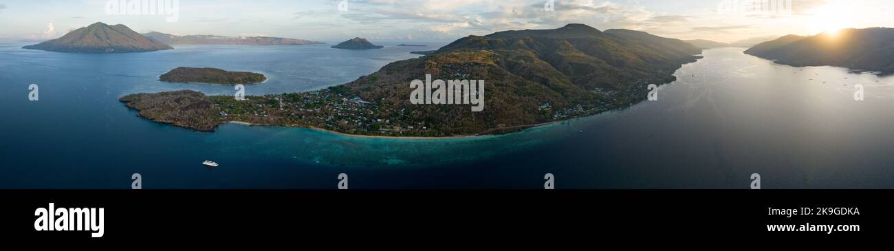 Alor islands hi-res stock photography and images - Alamy