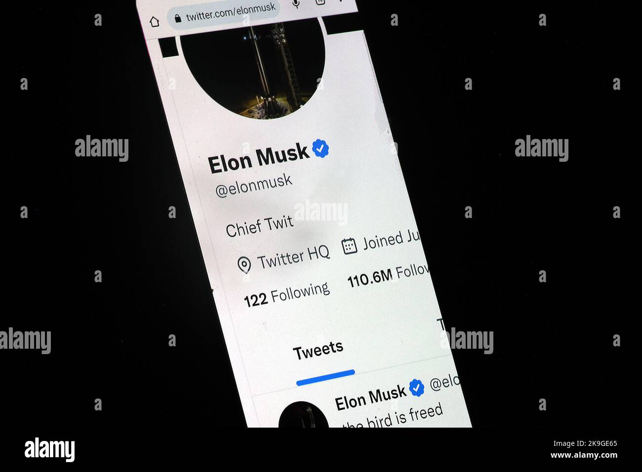 Rafah, Gaza. 28th Oct, 2022. The Twitter account of billionaire Tesla ...