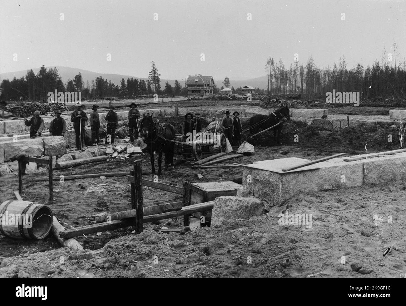 Steam locomotive assembly hi-res stock photography and images - Alamy