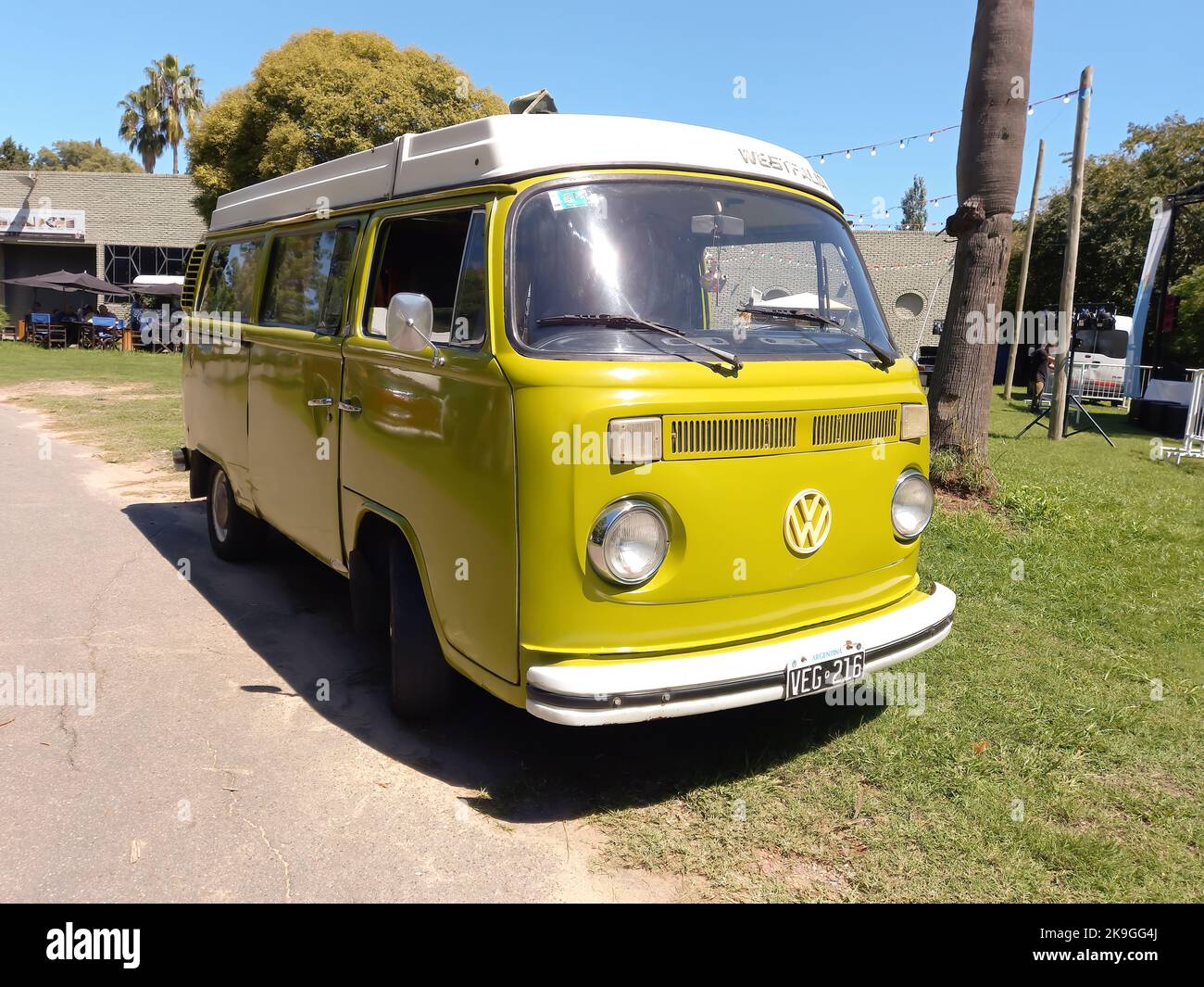 old green Volkswagen Type 2 T2 Kombi minibus Wolfsburg Edition van ...