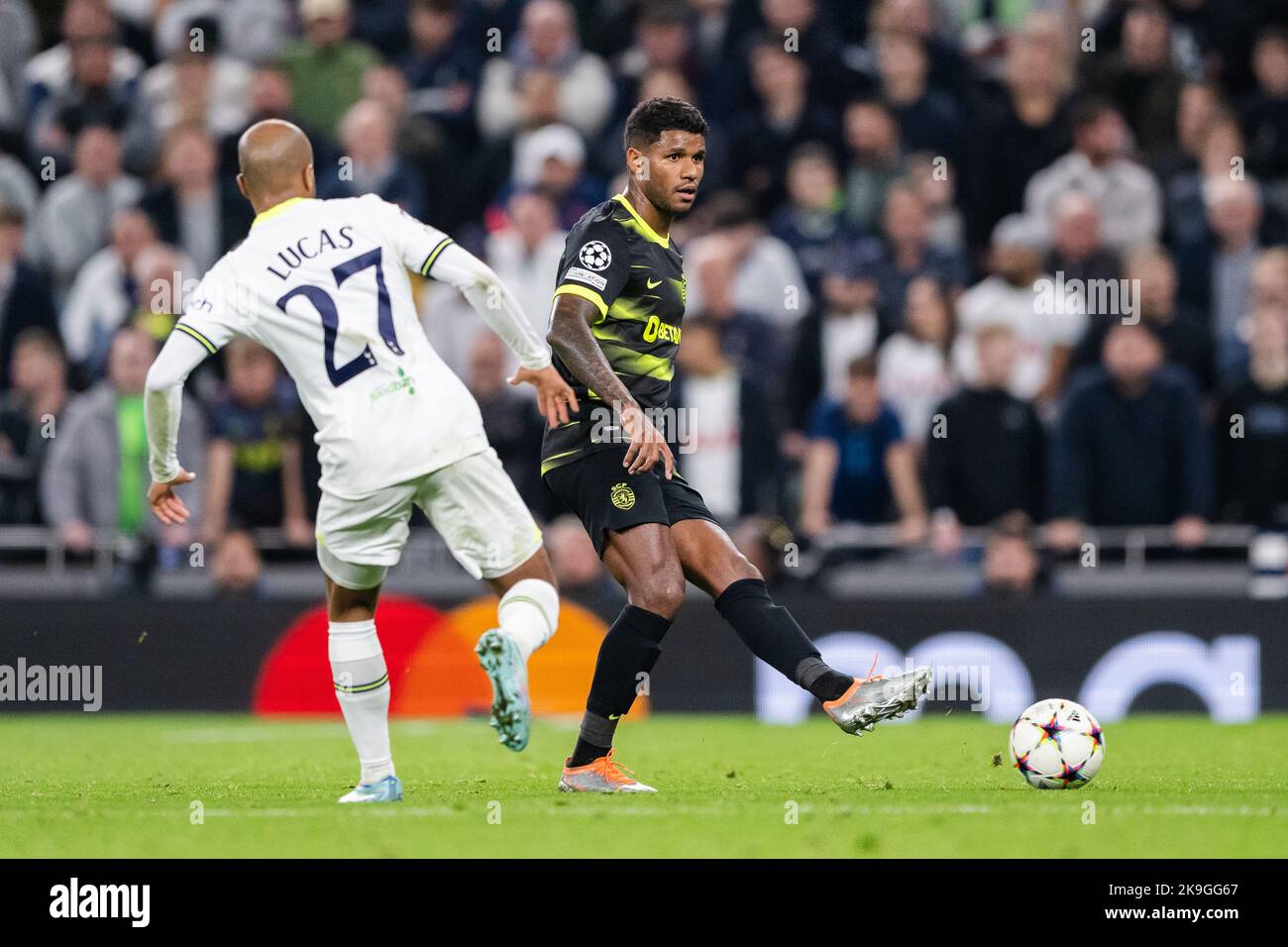 London, England, 26th October 2022: Sporting Lisbon's Matheus Reis in ...