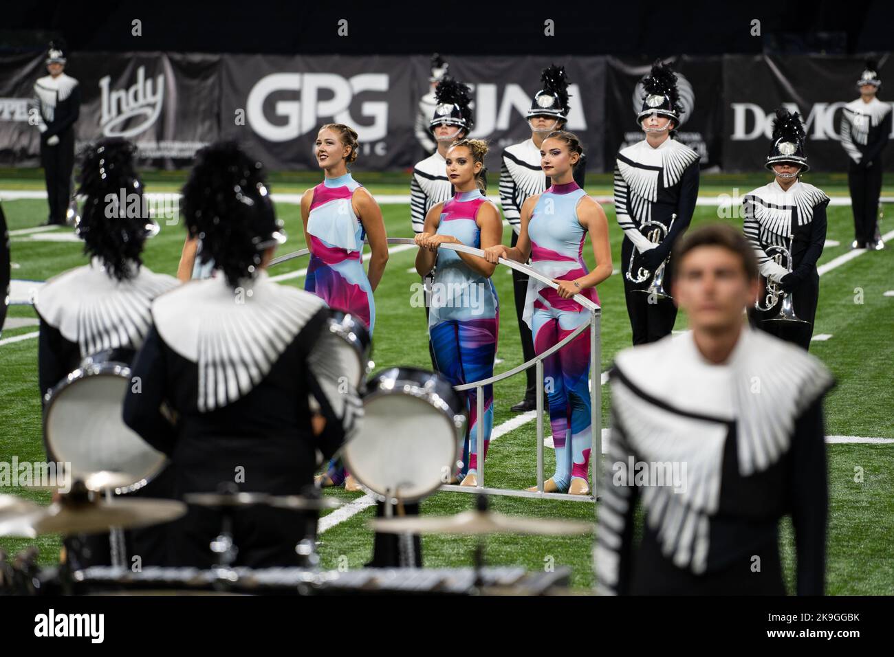 Drum bugle flags hi-res stock photography and images - Alamy