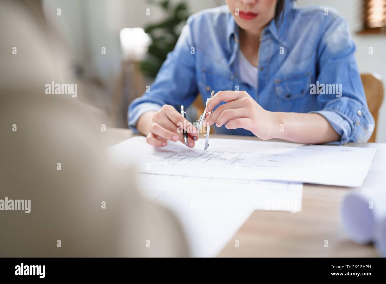 Concept of engineering consulting, Two female engineers brainstorming ...