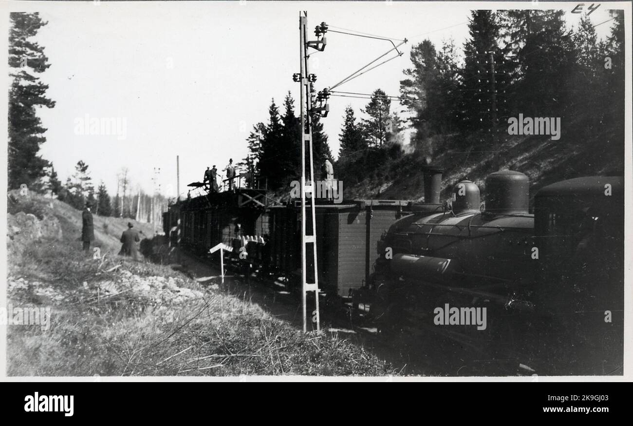 Wiring assembly of line for electrification Stock Photo - Alamy
