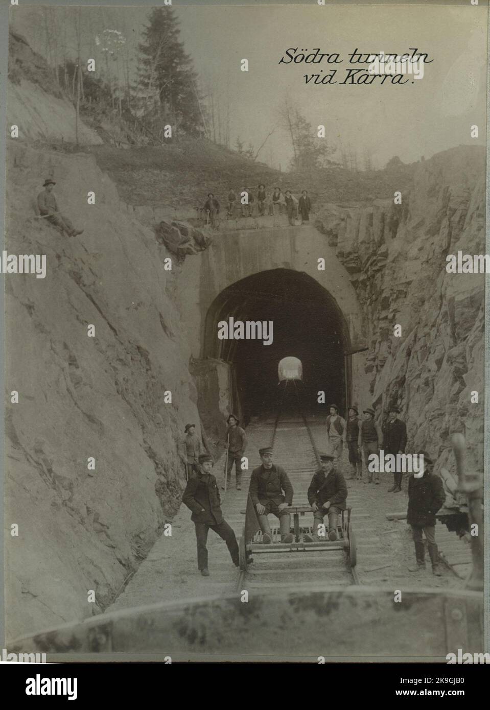 Tunnel cart hi-res stock photography and images - Alamy