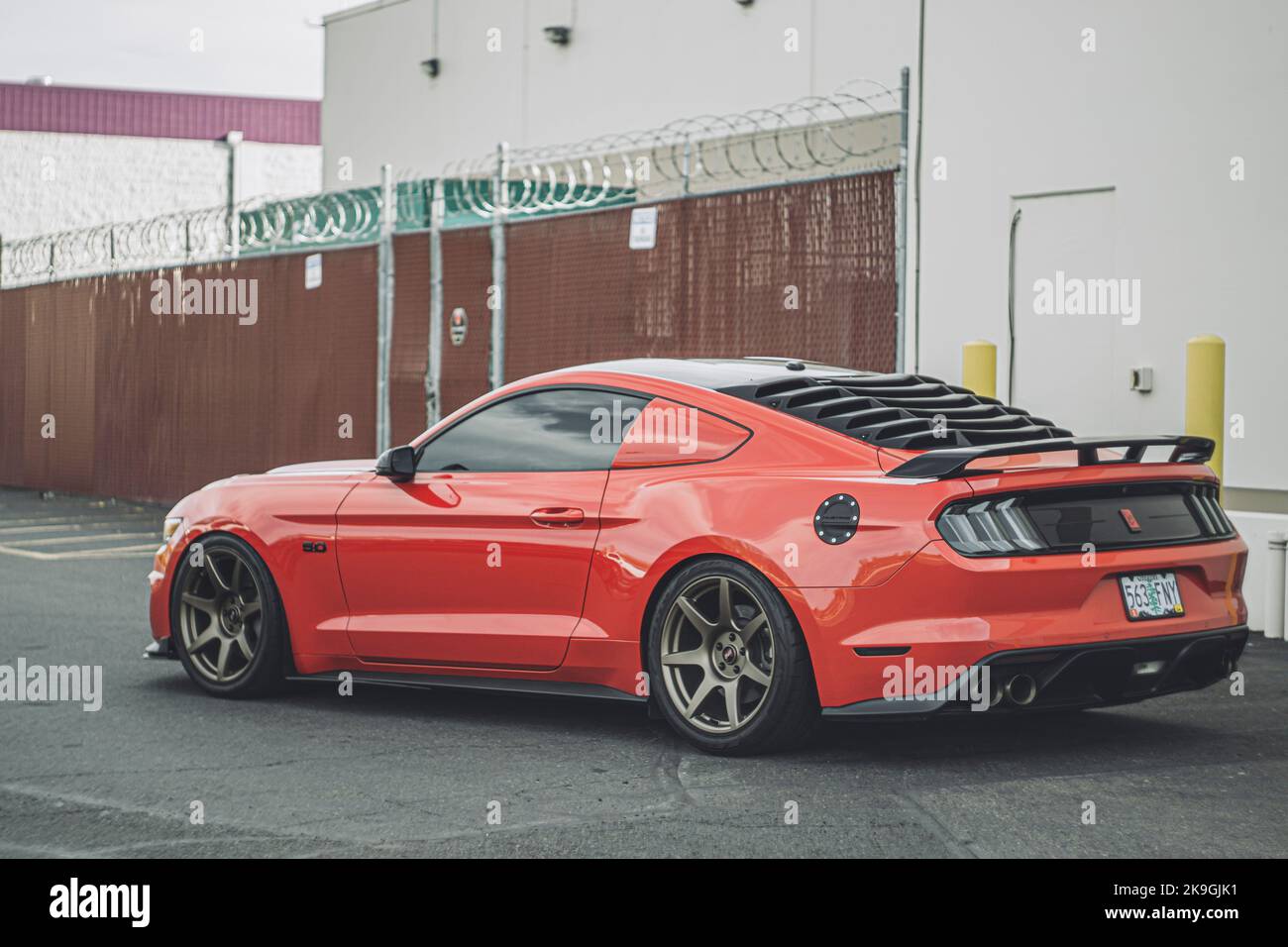 The race red Ford Mustang GT Stock Photo - Alamy