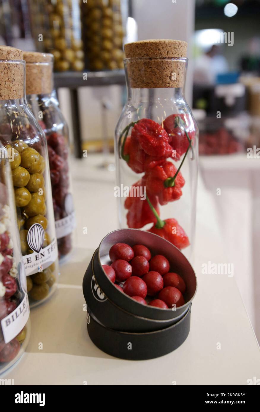 Chilli chocolates hi-res stock photography and images - Alamy