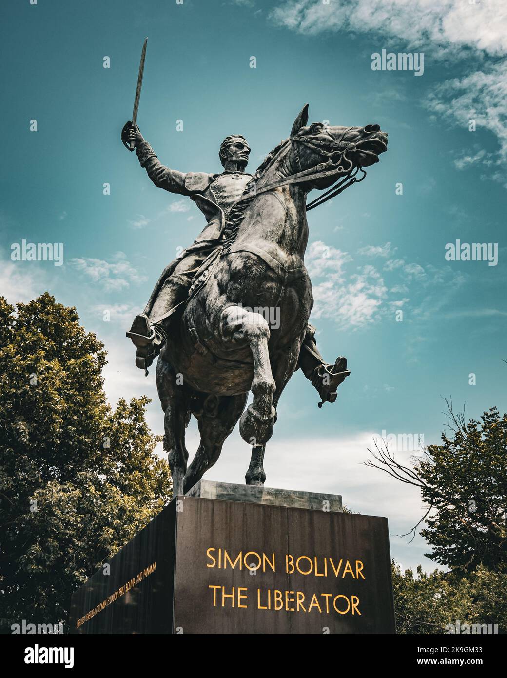 Simon bolivar sword hi-res stock photography and images - Alamy