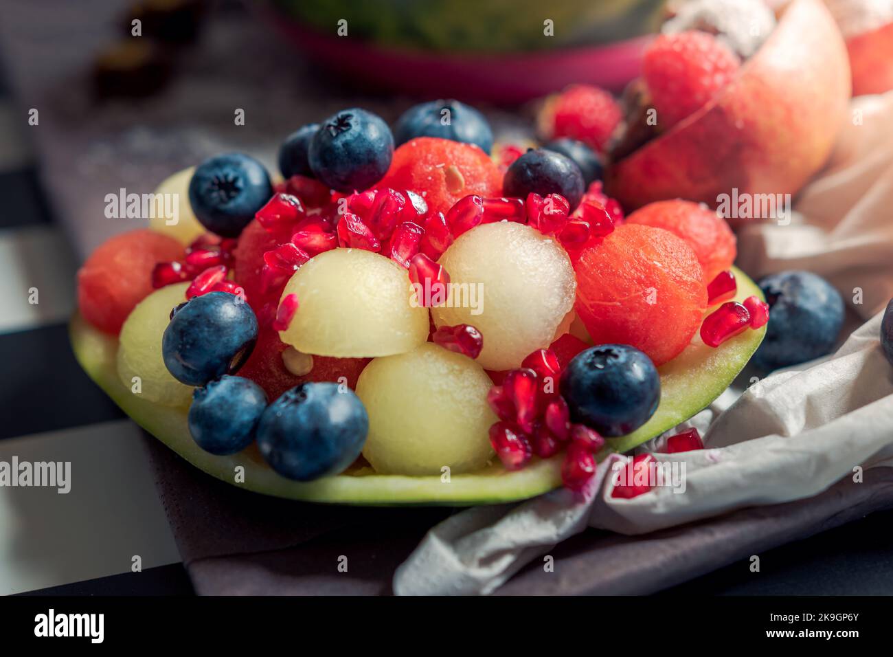 Ball shaped fruit hi-res stock photography and images - Alamy