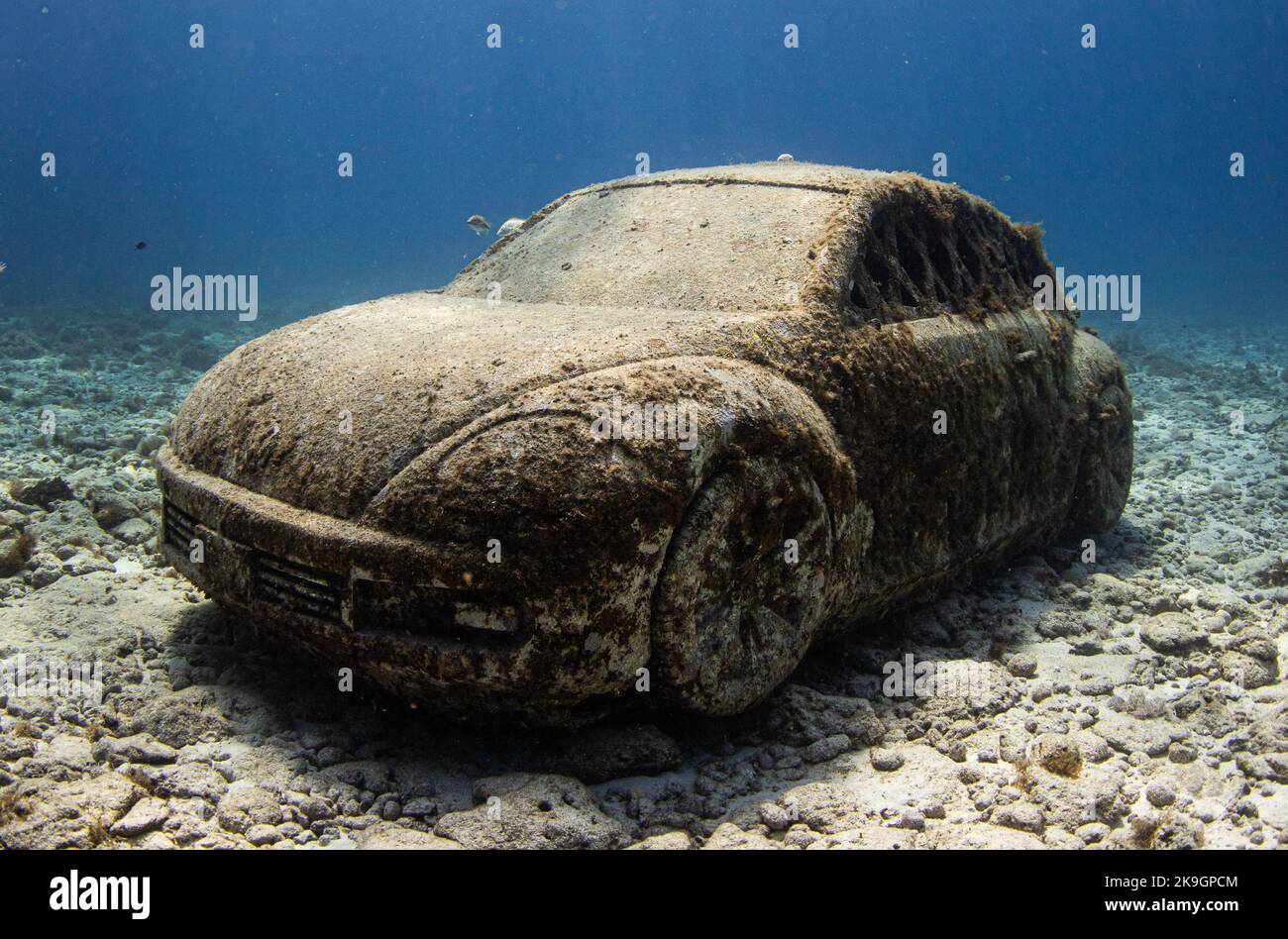 Scuba diving underwater with a car hi-res stock photography and images ...