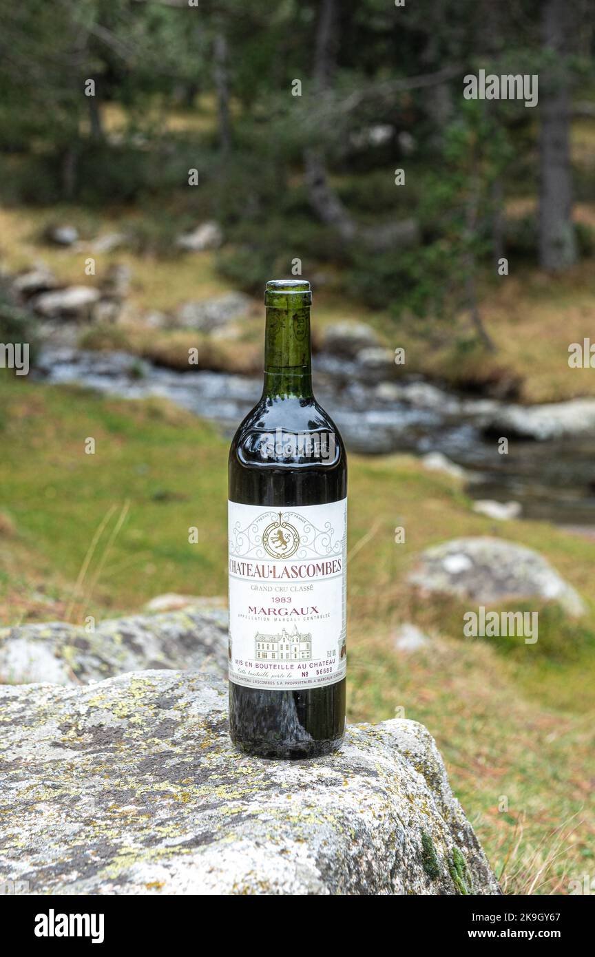 Grau Roig, Andorra : 2022 Ocotober 27 : Chateau Lascombes 1983 Margaux ...