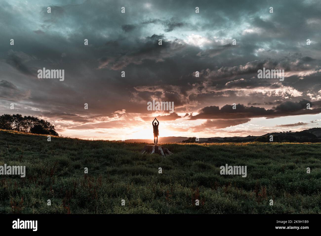 Boy young storm hi-res stock photography and images - Alamy