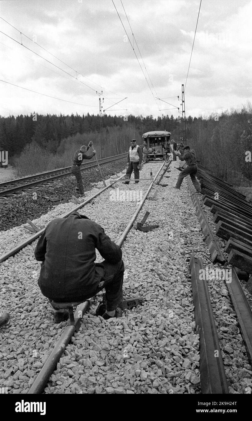 Train track change Black and White Stock Photos & Images - Alamy