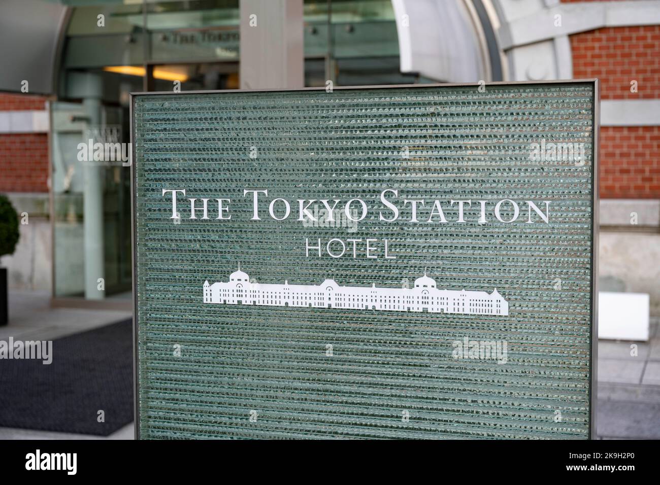 Tokyo, Japan. 28th Oct, 2022. The Tokyo Station Hotel at Tokyo Station ...