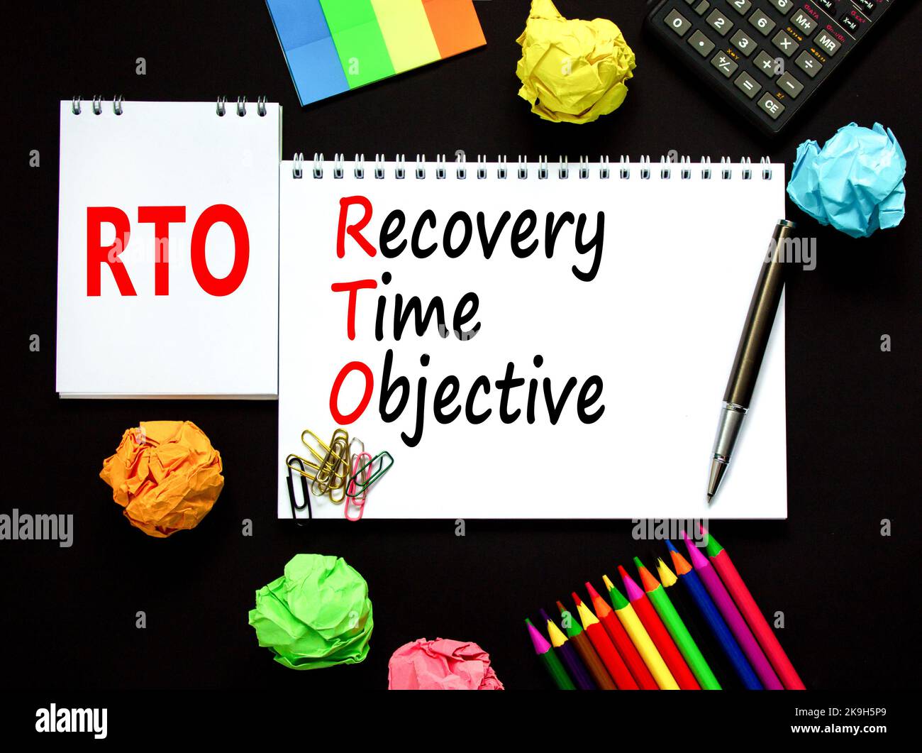 RTO recovery time objective symbol. Concept words RTO recovery time ...