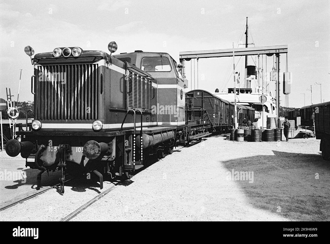 The State Railways, SJ T21 105. Boarding Freight Wagons Stock Photo - Alamy