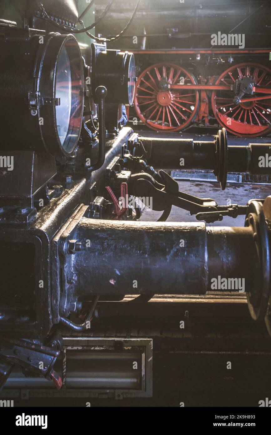 Engine smoke hi-res stock photography and images - Alamy