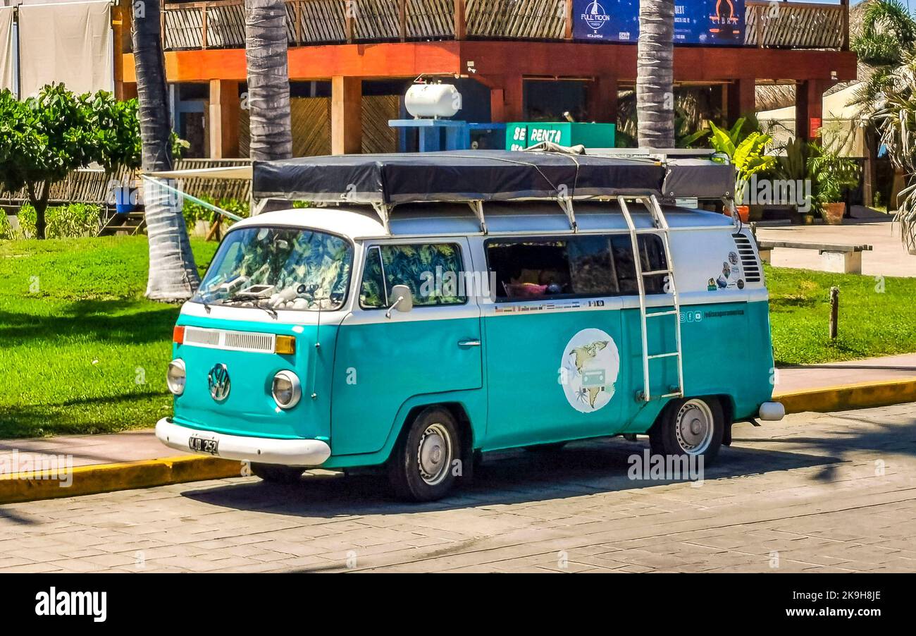 Autos oaxaca hi-res stock photography and images - Alamy