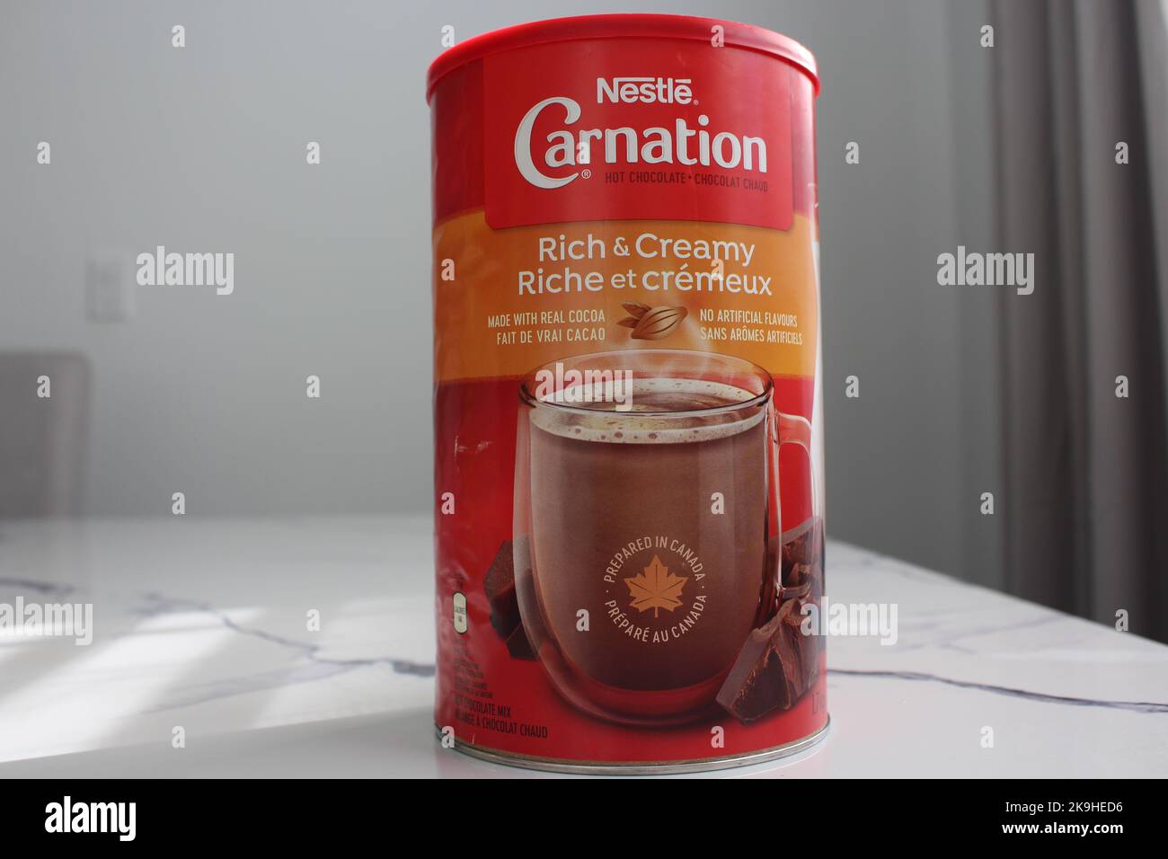 Nestle carnation hi-res stock photography and images - Alamy