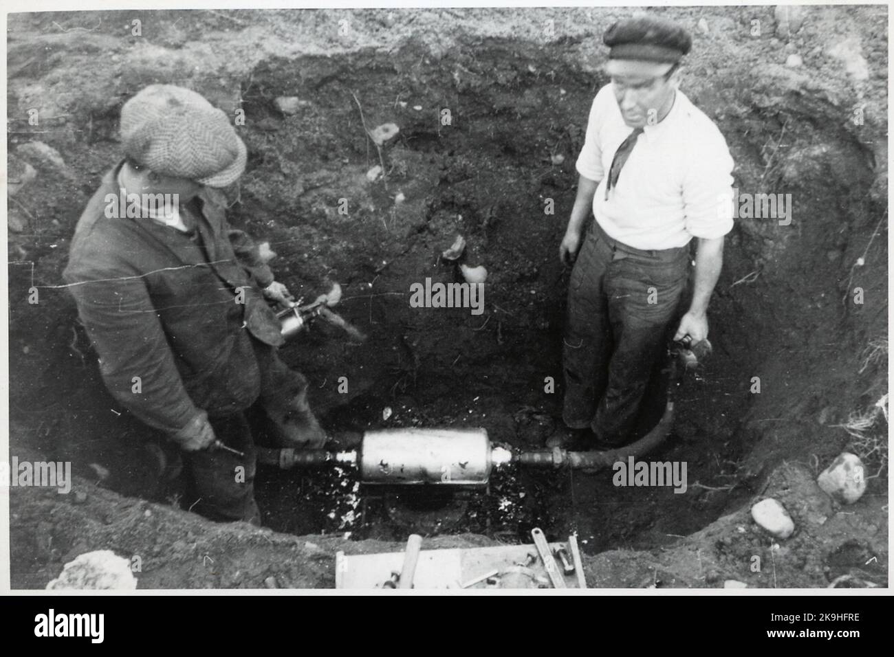 Cable laying by railway hi-res stock photography and images - Alamy