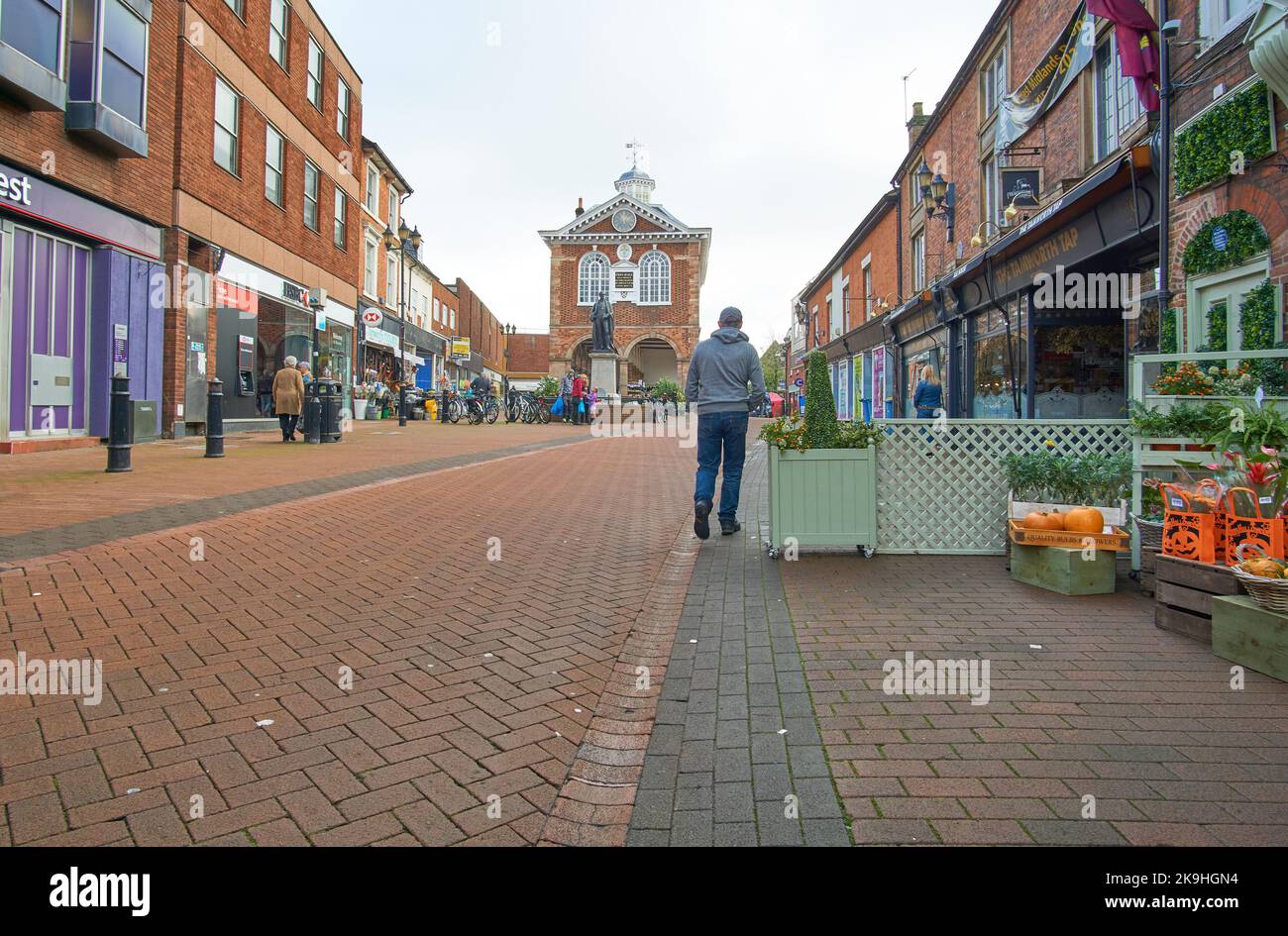 Town center high street in Tamworth, UK Stock Photo - Alamy