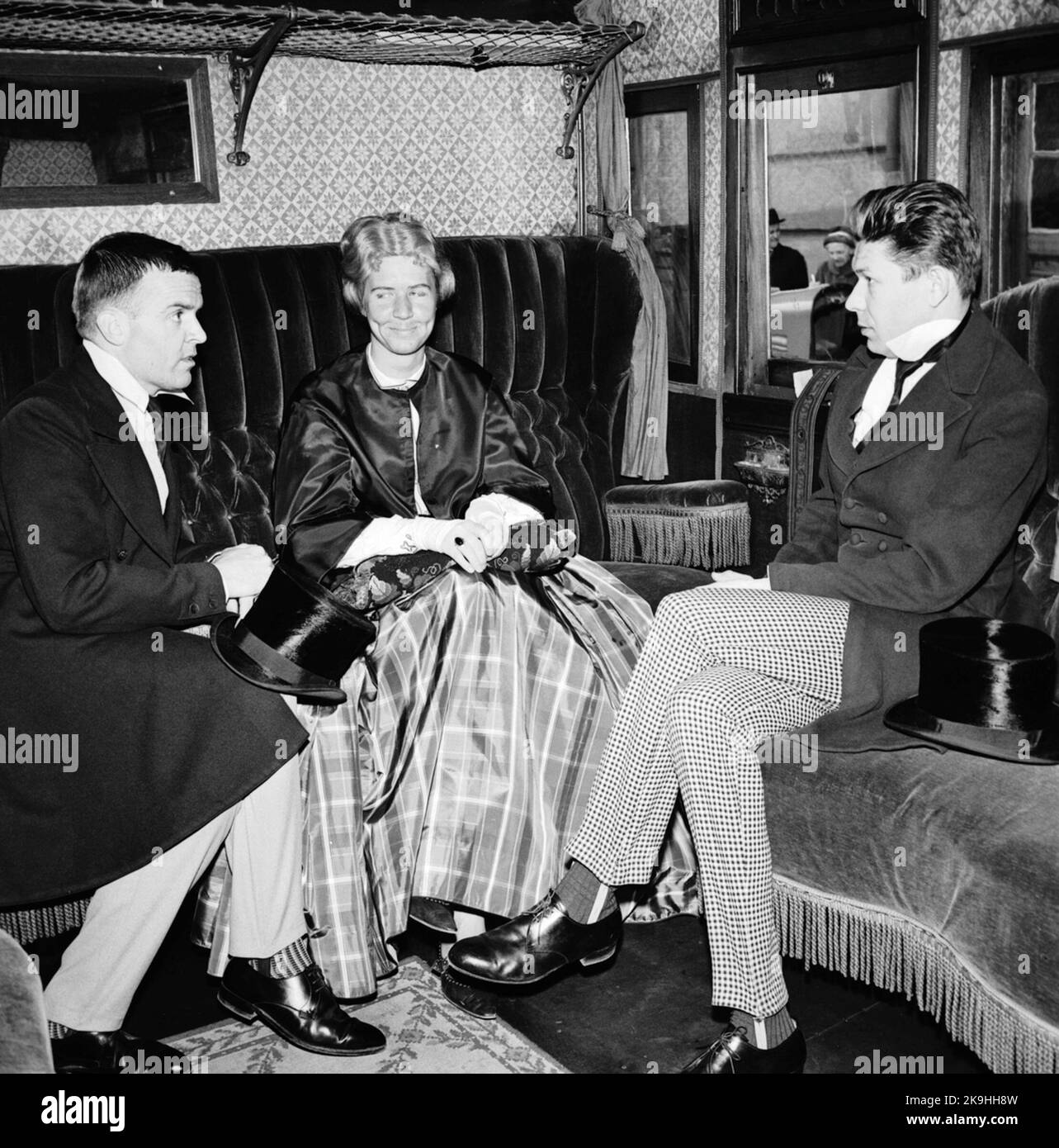 Historical train's journey from Stockholm to Gothenburg for the ...