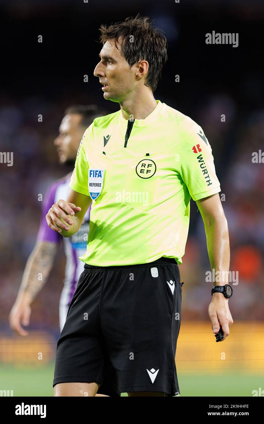BARCELONA - AUG 28: The referee De Burgos Bengoetxea in action during ...
