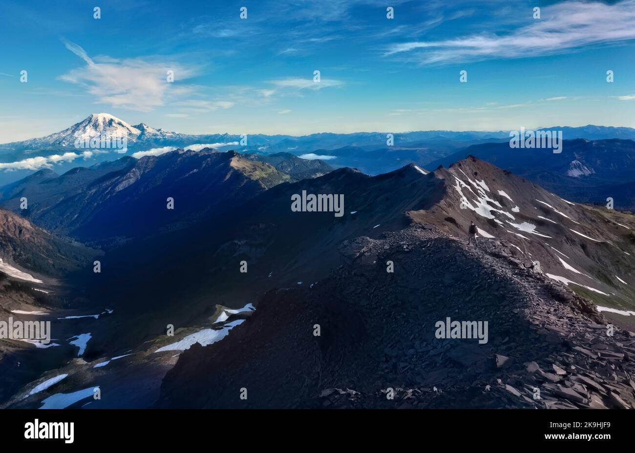 Hiking through the Goat Rocks Wilderness, Pacific Crest Trail ...