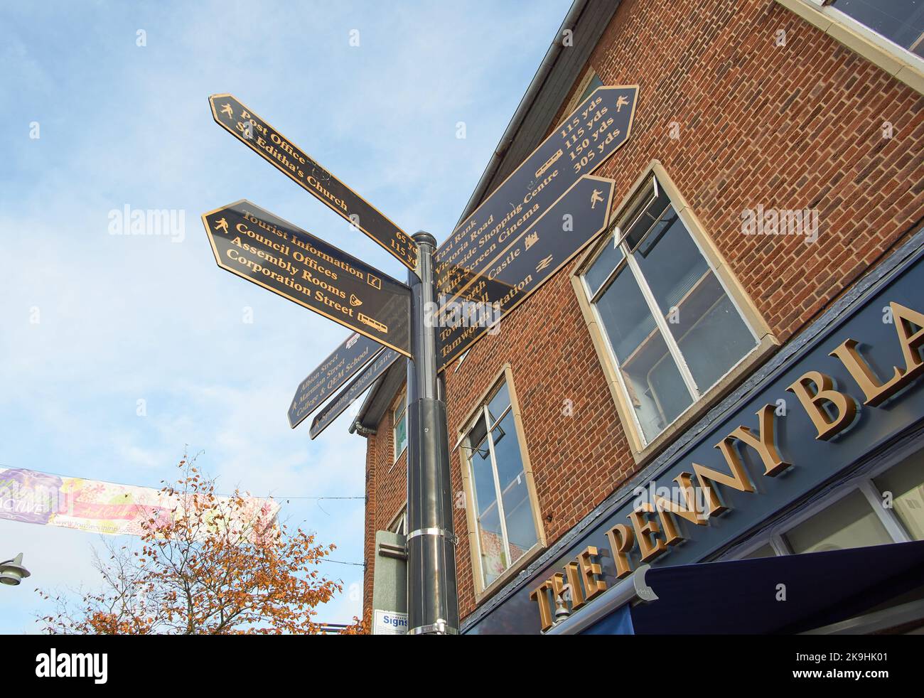 Tourist information signpost in Tamworth, Staffordshire, UK Stock Photo ...