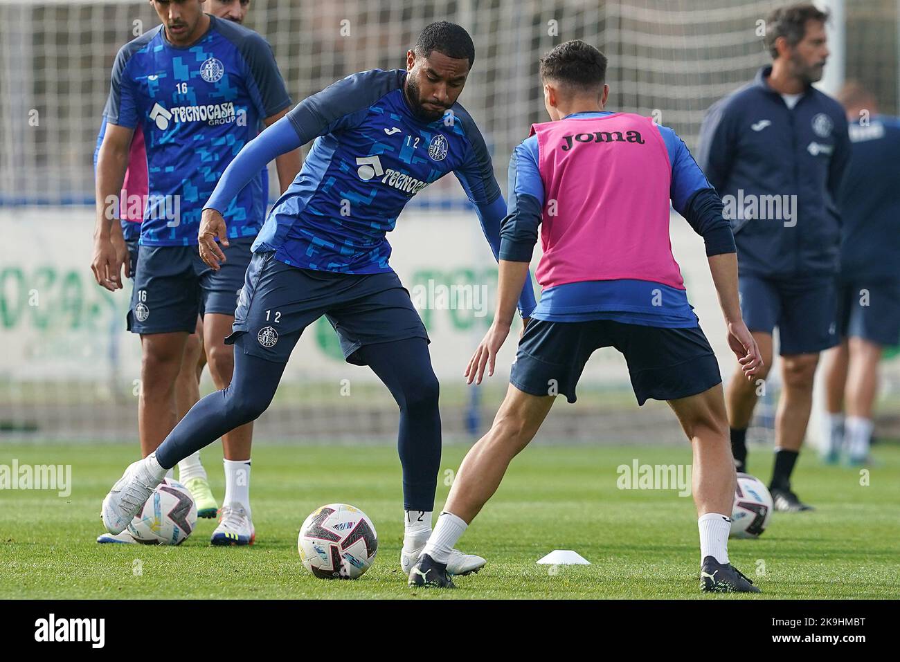 Getafe CF's Jordan Amavi during training session. October 27, 2022 ...