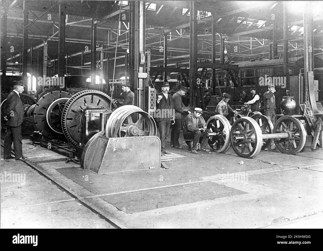 Wheel turns, the main workshop Stock Photo - Alamy