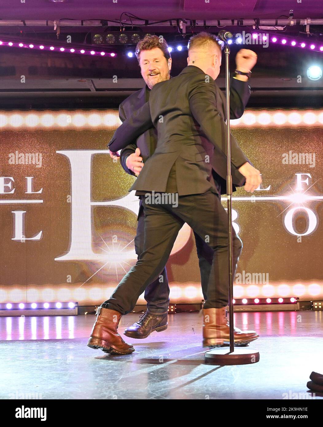 Michael ball and alfie boe do vegas hi-res stock photography and images - Alamy