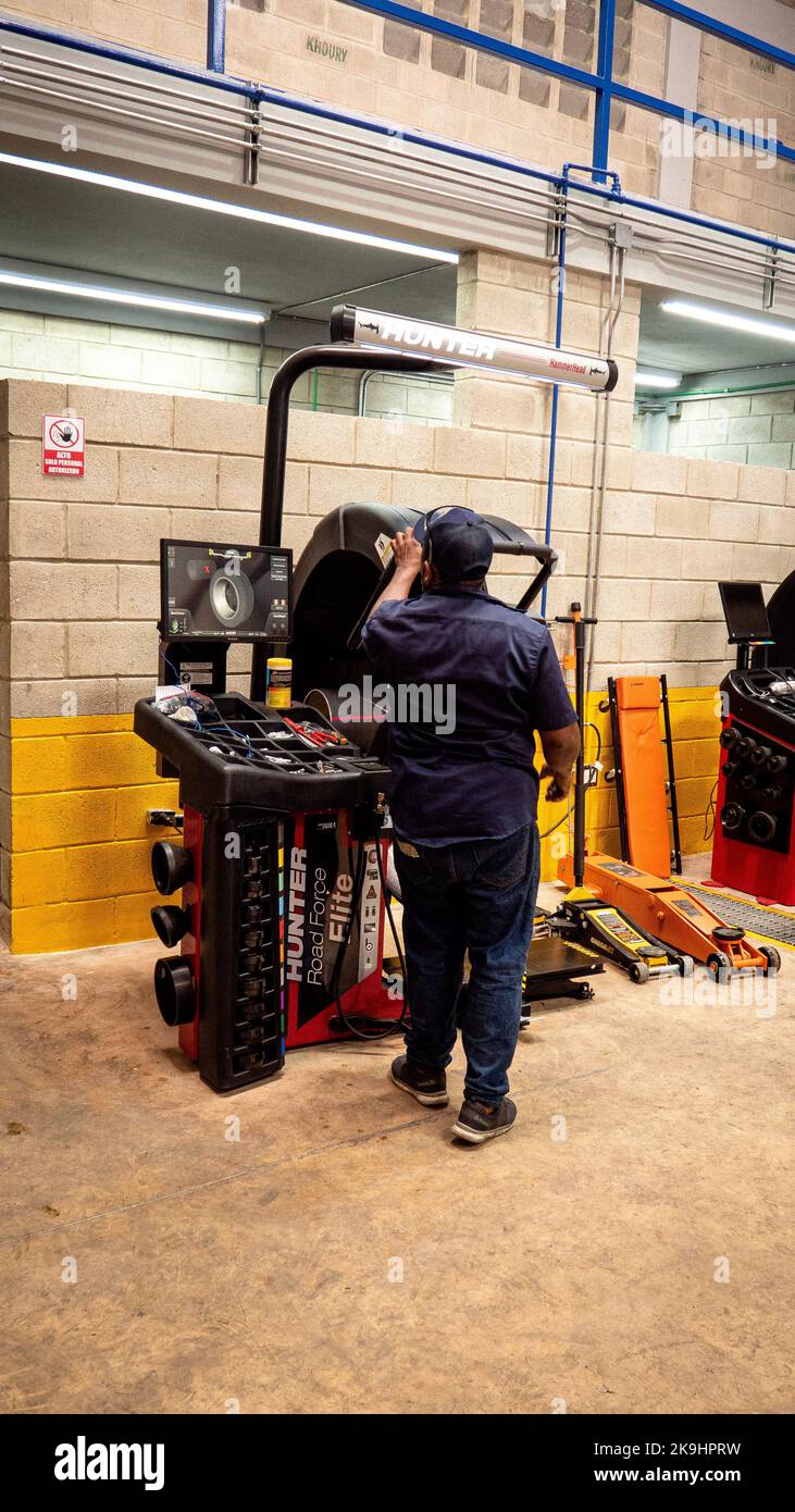 Professional mechanics workshop where automotive mechanics engineers ...