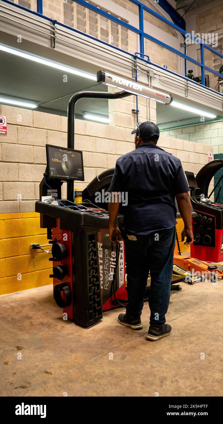 Professional mechanics workshop where automotive mechanics engineers ...